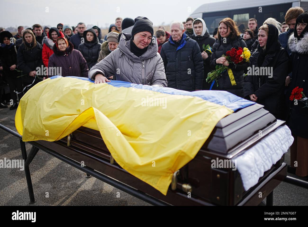 Butscha, Ukraine. 25th Feb, 2023. The family of the fallen soldier Ihor ...
