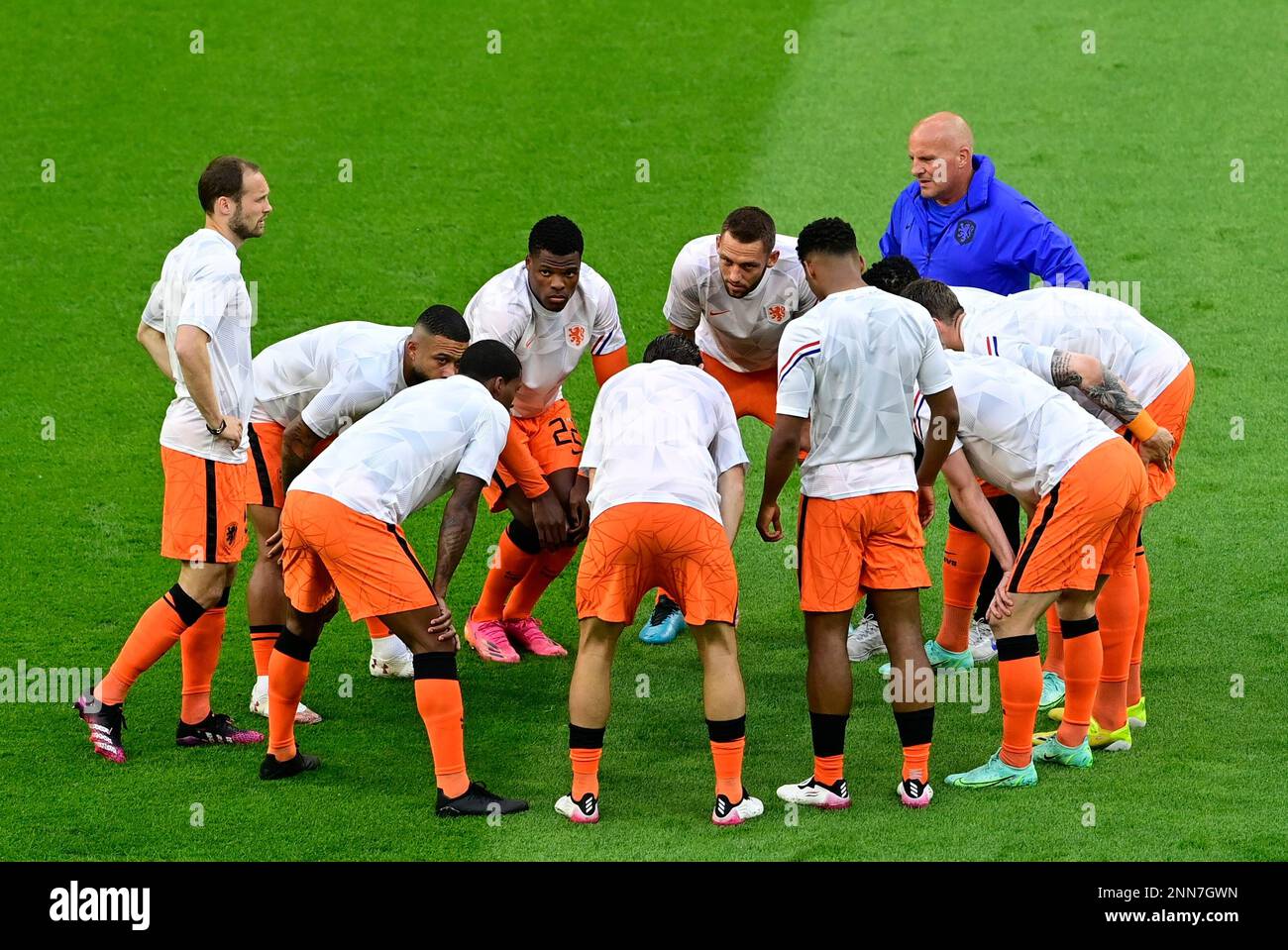 Netherlands players warm up before the the Euro 2020 soccer ...