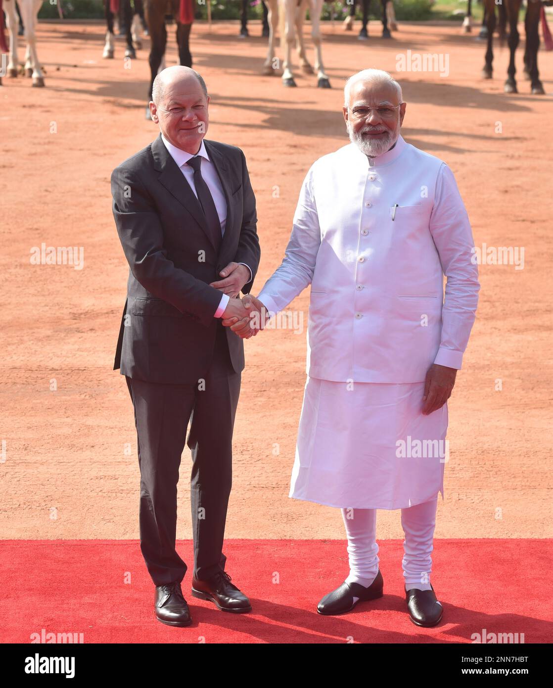 Delhi, India. 25th Feb, 2023. German Federal Chancellor Olaf Scholz (L ...
