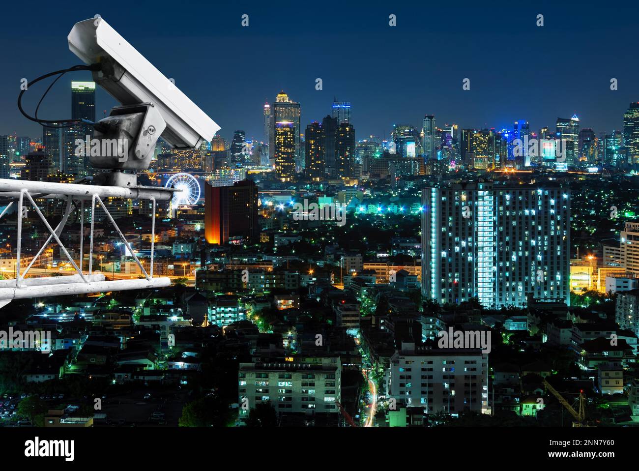 CCTV camera system, home security, Security camera Stock Photo - Alamy