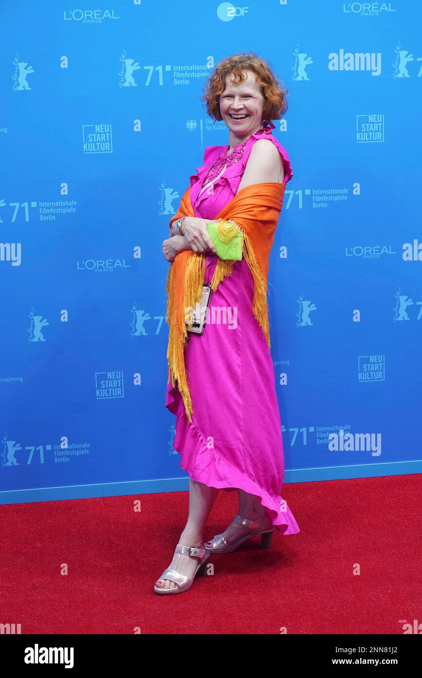 Actress Eva Medusa Guhne arrives for the film premiere of "Fabian oder ...