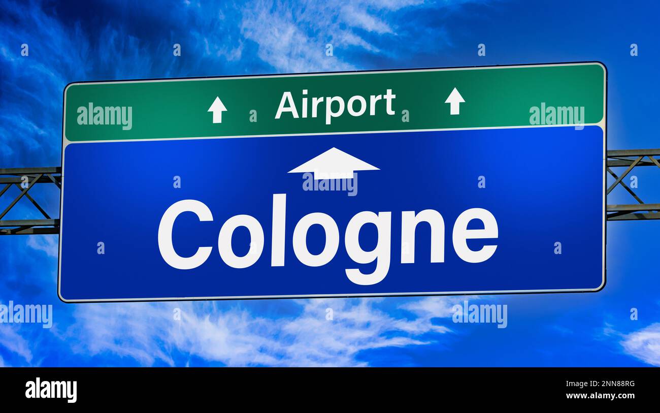 Road sign indicating direction to the city of Cologne Stock Photo - Alamy