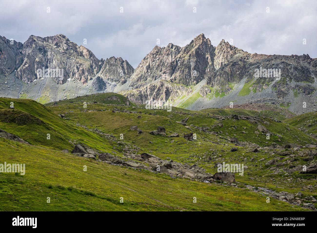 A panoramic view of the huge mountain tops of Silvretta Arena Ischgl ...