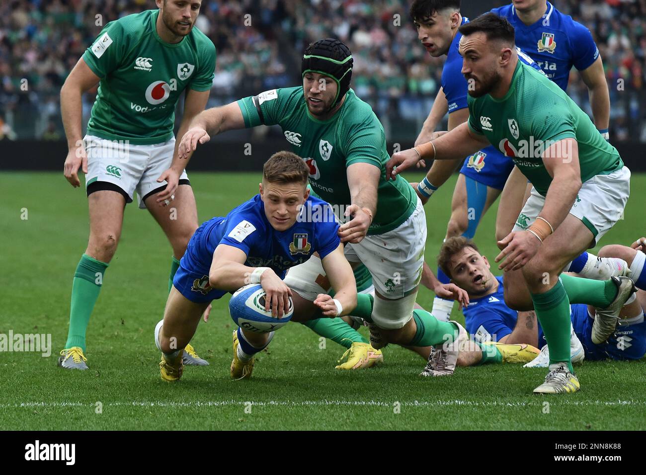 Rome, Italia. 25th Feb, 2023. try of Stephen Varney of Italy during the ...