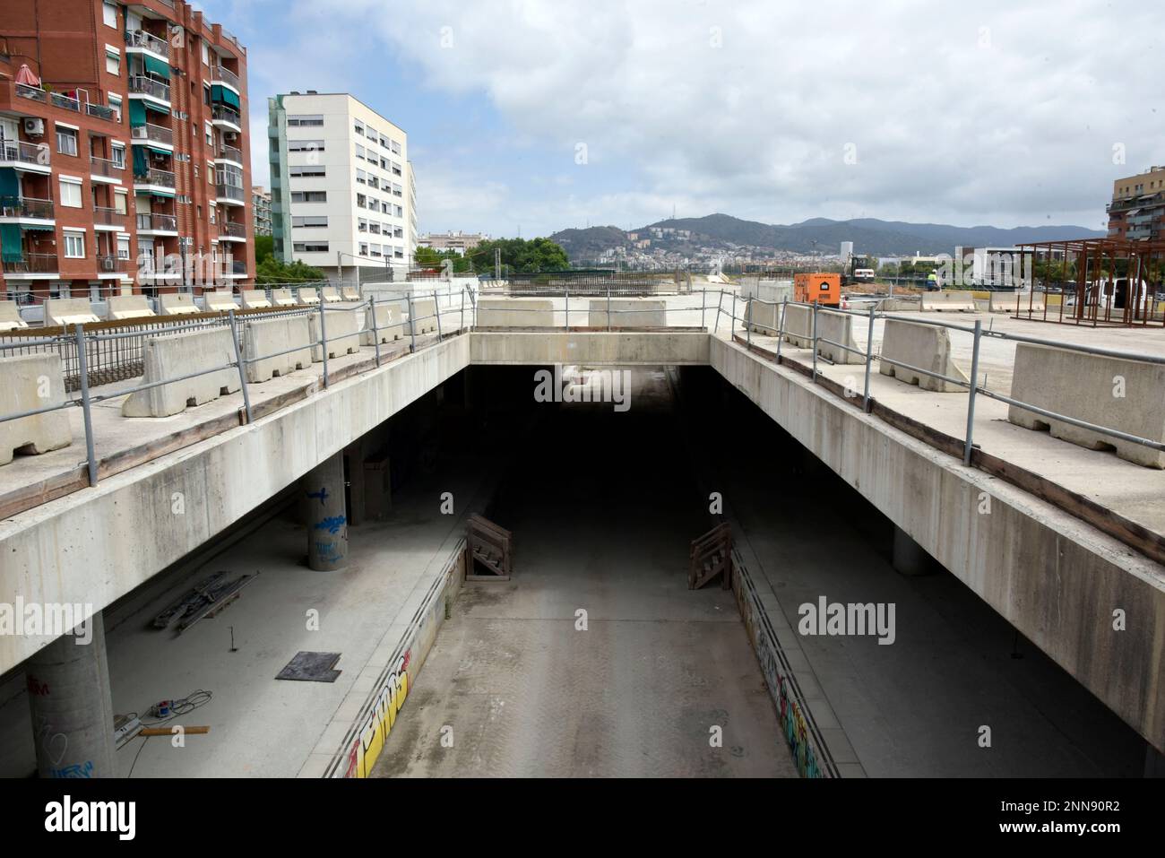 Construction work on the new Sant Andreu Comt underground station ...