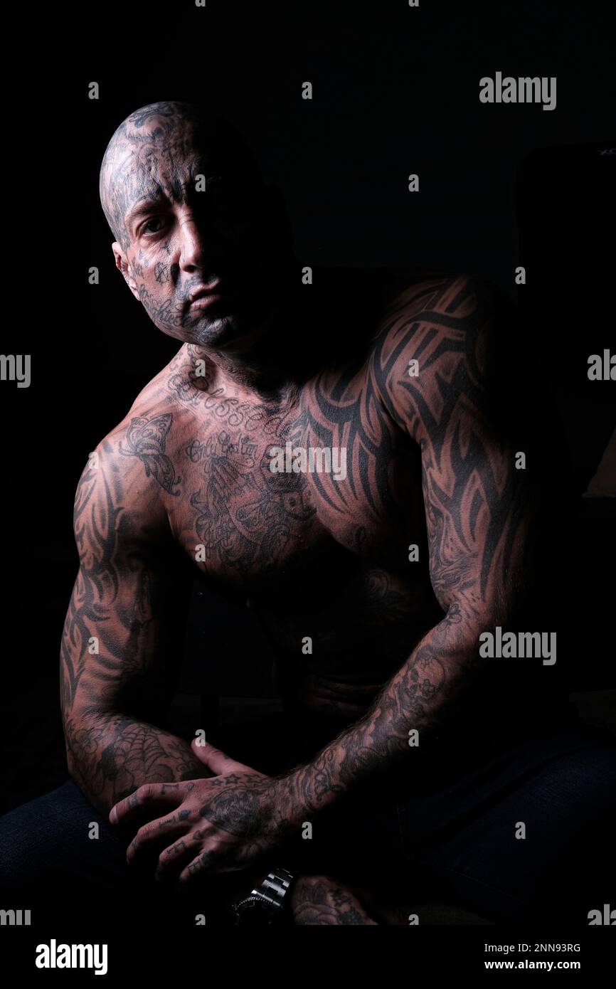 Ian Griggs (aka Mr. Ink) Low Key Portrait (1 Stock Photo - Alamy