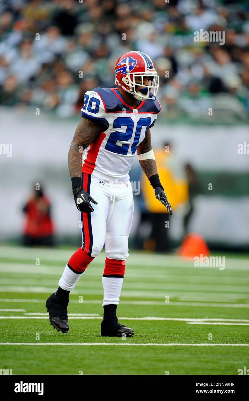 02 January 2011: Buffalo Bills safety Donte Whitner (20) as the New ...