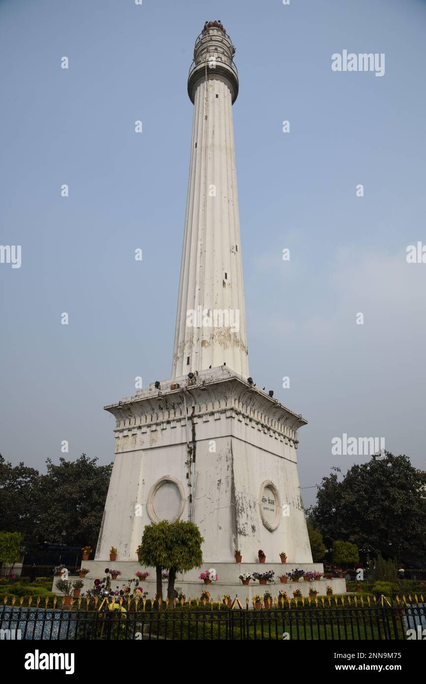 The Shaheed Minar formerly the Ochterlony Monument. It was erected in ...