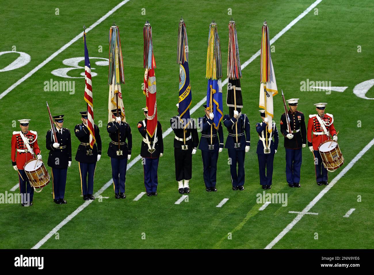 Joint Armed Forces Color Guard and drummers from "The President's Own ...