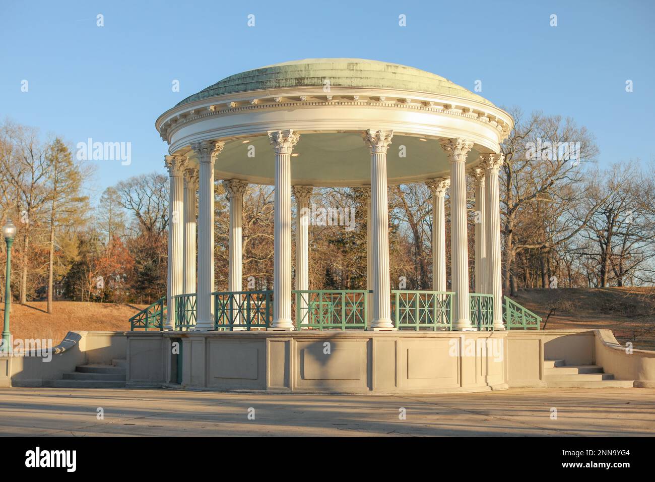Rotunda columns around lake and park historic european style Stock ...