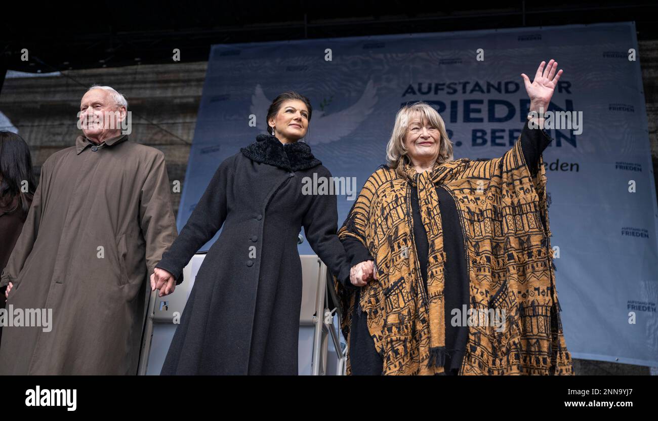 Sahra wagenknecht rally hi-res stock photography and images - Alamy