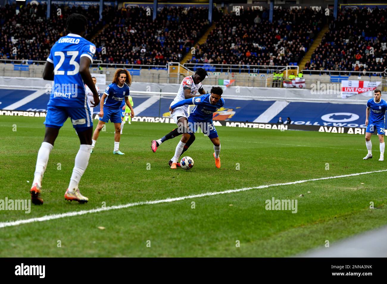 Birmingham city football town hall hi-res stock photography and images ...