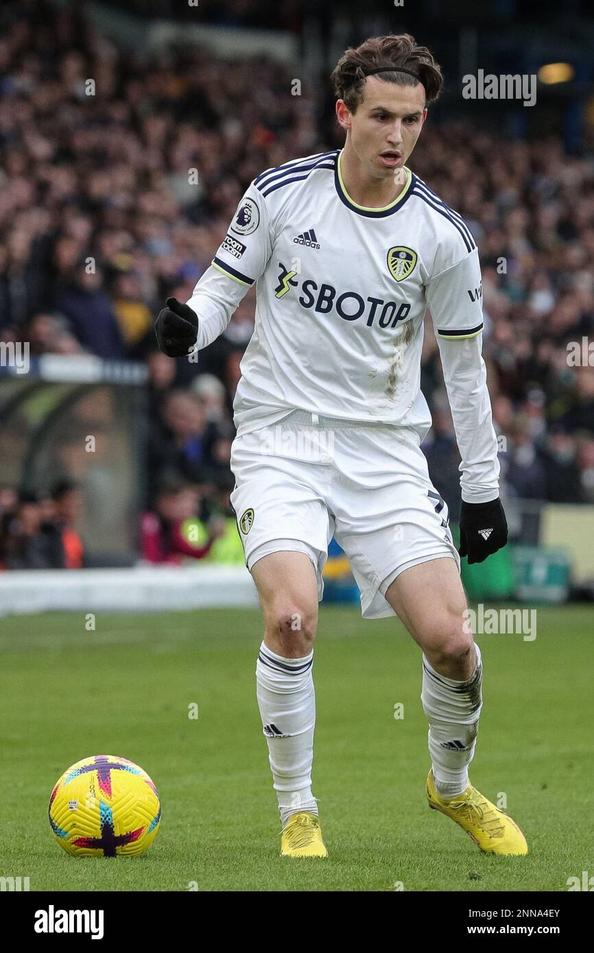 Brenden Aaronson #7 of Leeds United on the ball during the Premier ...