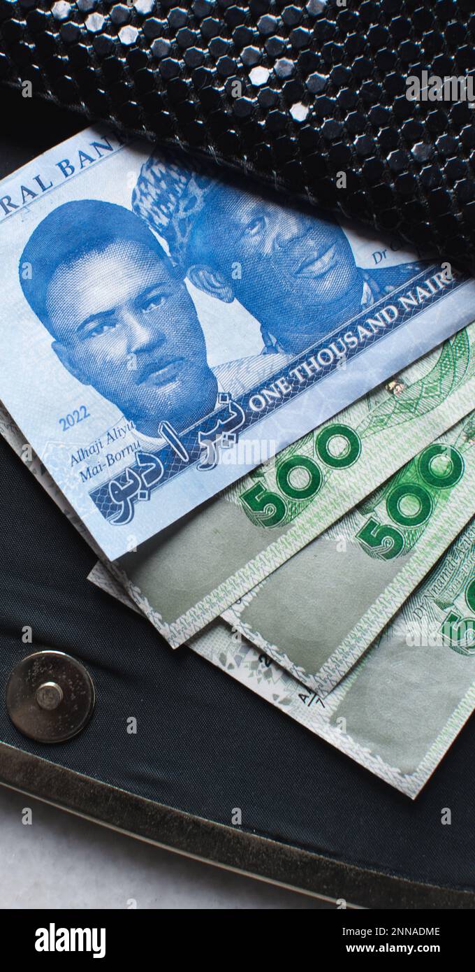 The new Nigerian 1000 Naira note in a black purse, Nigeria's new ...