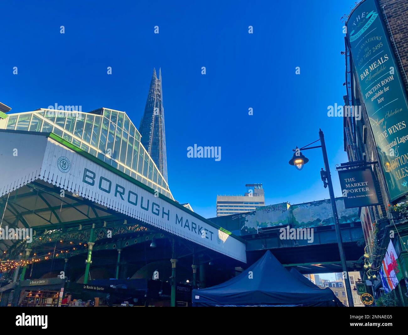 Borough market sign hi-res stock photography and images - Alamy