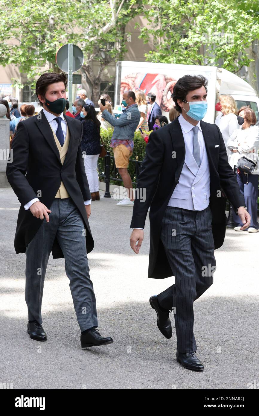 Arrival of guests at Liria Palace for the wedding of Carlos Fitz-James ...