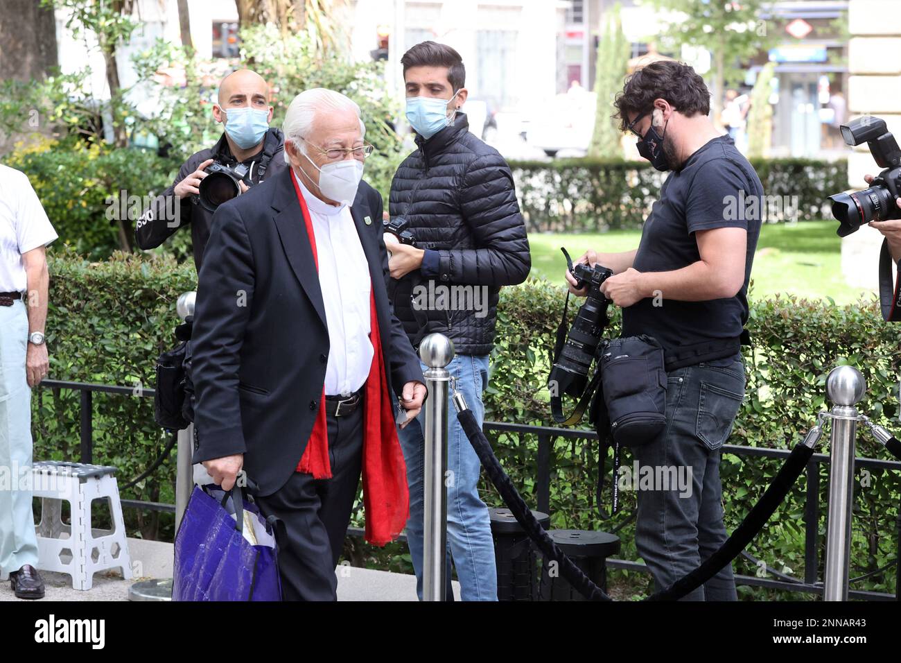 Arrival of Father Angel at Liria Palace for the wedding of Carlos Fitz ...
