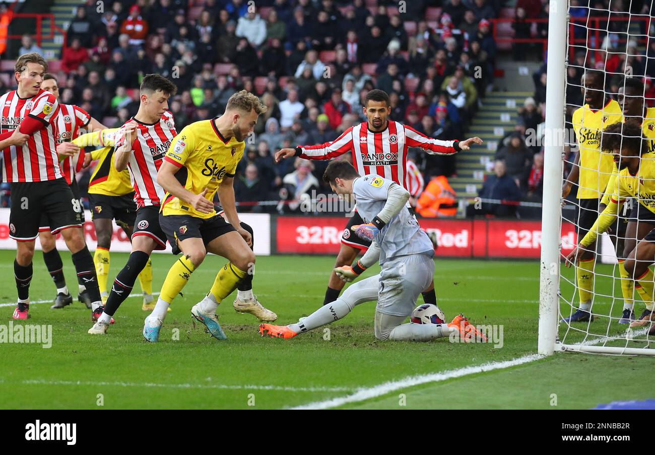 Ball between the legs hi-res stock photography and images - Alamy