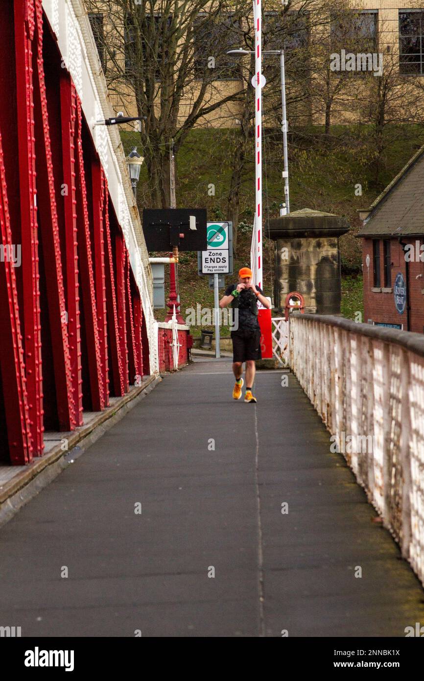 Vertical old man crossing hi-res stock photography and images - Alamy