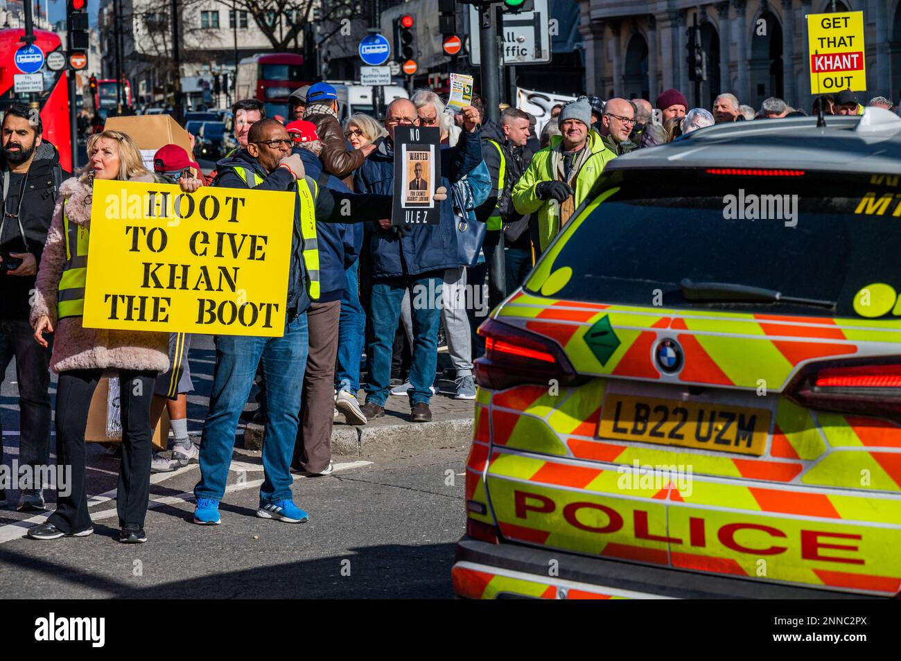 London, UK. 25th Feb, 2023. A Stop the ULEZ protest in Trafalgar Square ...