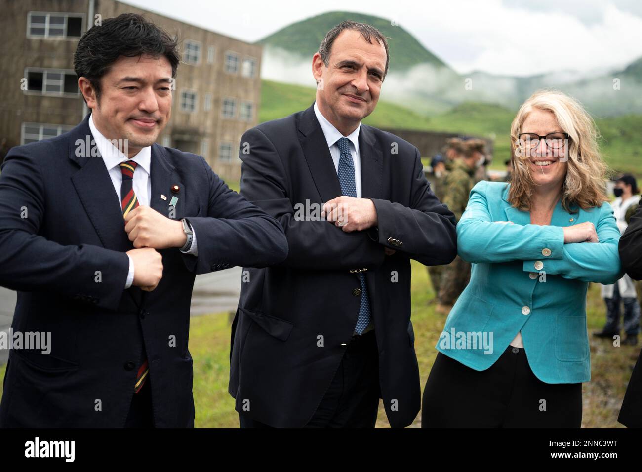 From left, Japan's Deputy Defense Minister Yasuhide Nakayama, French ...