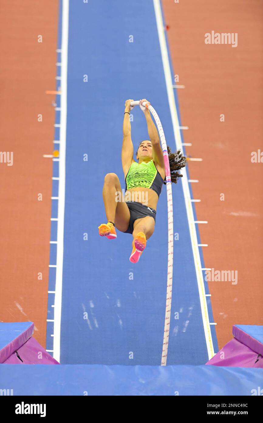 Birmingham, UK, 25 February 2023: LEON Gabriela USA Women's Pole Vault ...