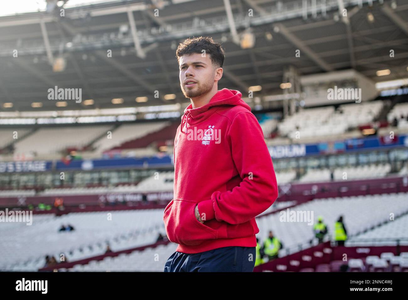 Neco Williams #7 of Nottingham Forest checks out the pitch before the ...