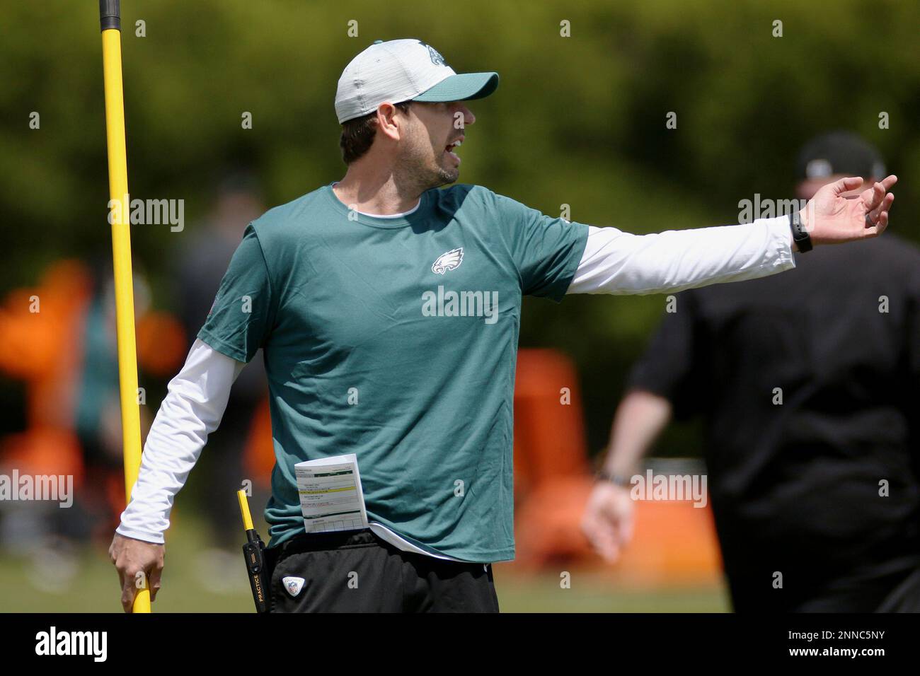 Philadelphia Eagles offensive coordinator Shane Steichen shouts to ...
