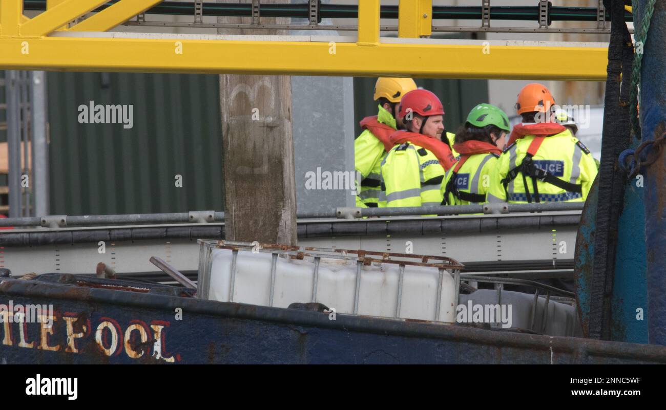 Newhaven Harbour, Newhaven, East Sussex, UK. 25th Feb, 2023. Police and ...