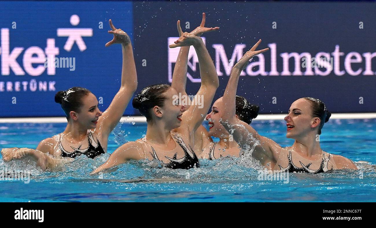 Members of the Ukrainian team in action in the team free final of ...