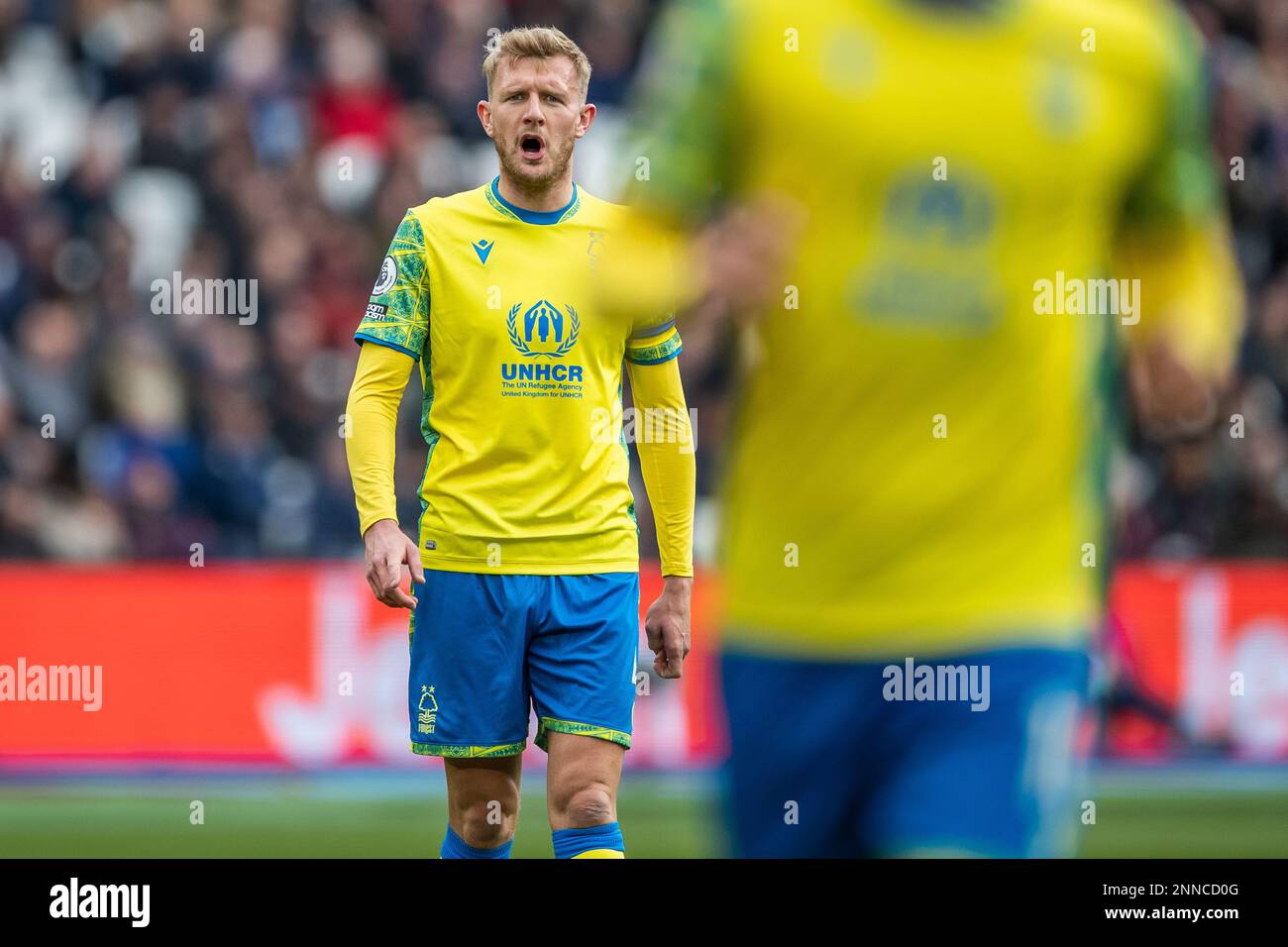 Joe Worrall #4 of Nottingham Forest shouts instructions during the ...