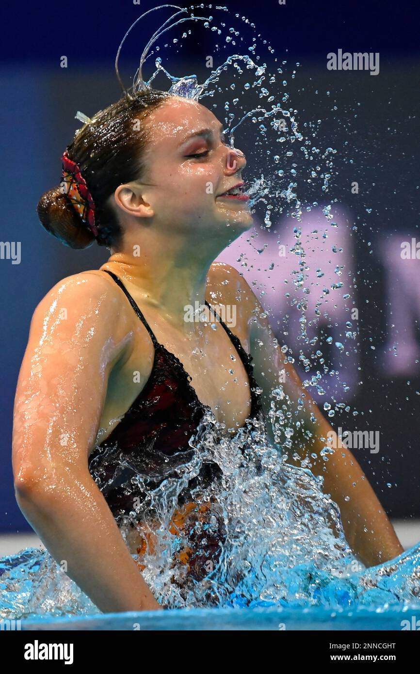 Kate Shortman of Britain performs during the solo free final of ...