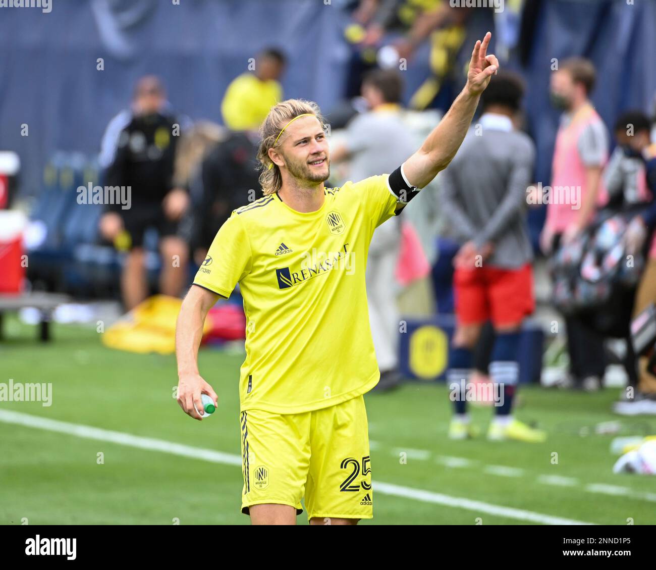 May 08, 2021: Nashville defender, Walker Zimmerman (25), waves to fans ...
