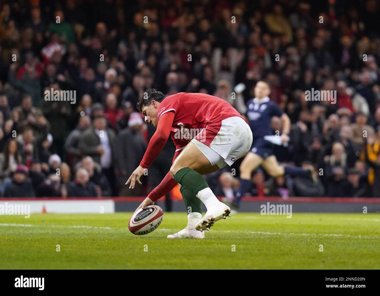 Wales' Louis Rees-Zammit scores their side's first try of the game ...