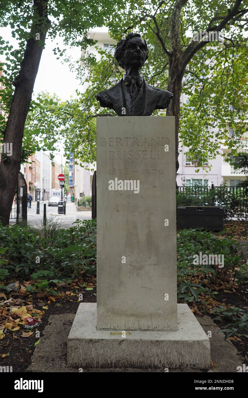 LONDON, UK - CIRCA OCTOBER 2022: Statue of British philosopher Bertrand ...