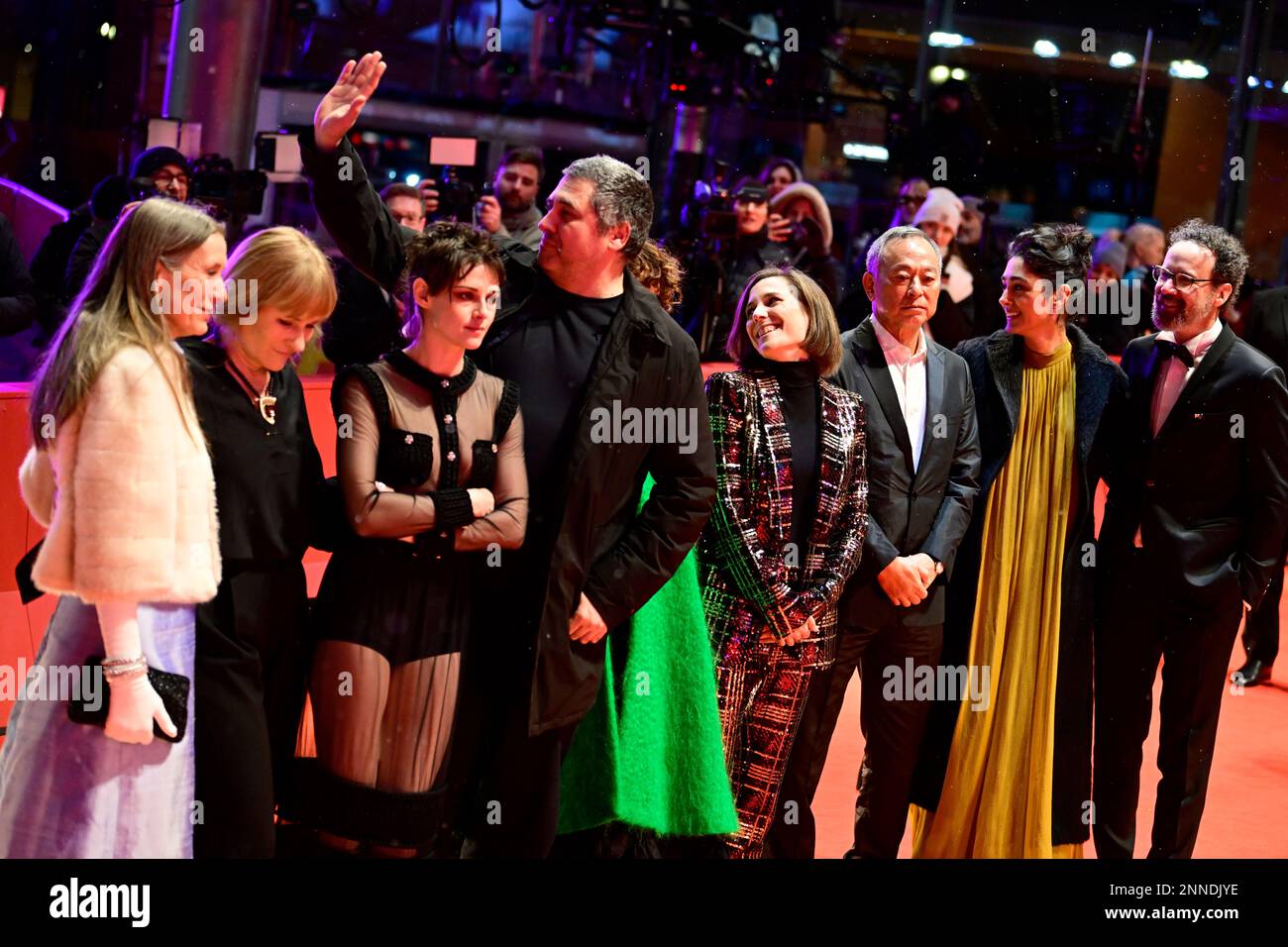 25 February 2023, Berlin: Film producer Mariette Rissenbeek (l ...