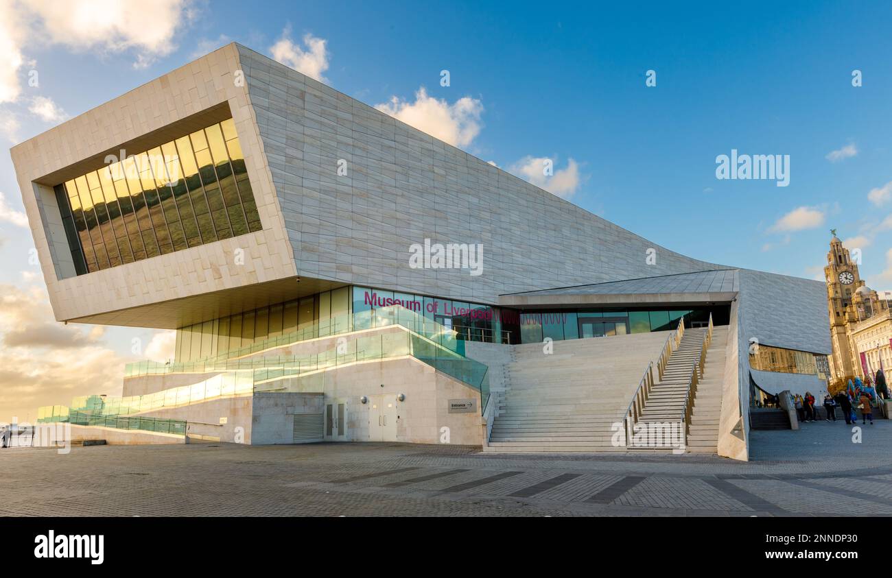 Front stairway and entrance ramp of the Museum of Liverpool, Mann ...