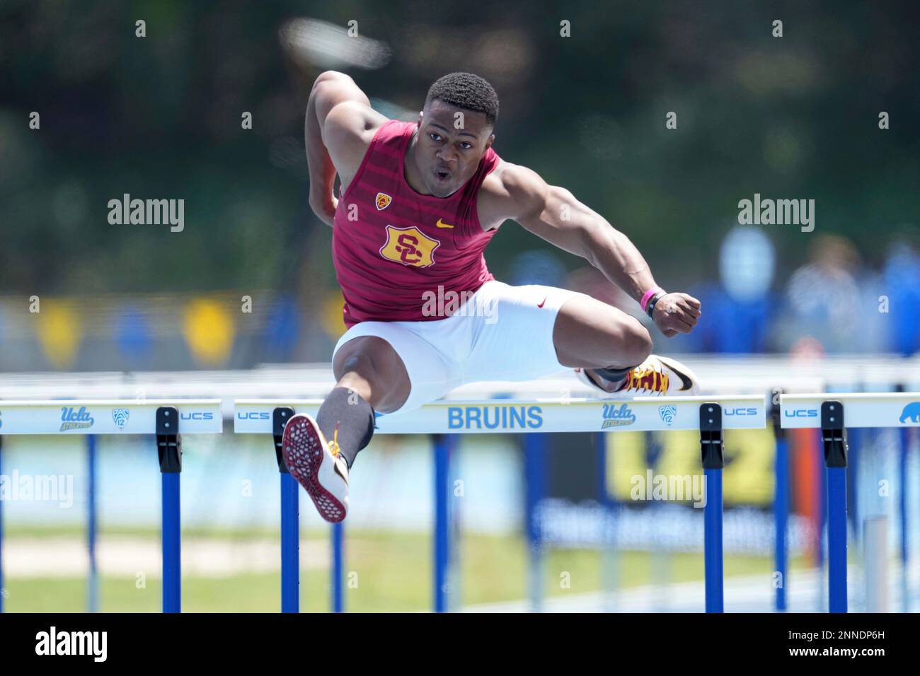 Omotade Ojora of Southern California wins the 110m hurdles in 13.68 ...