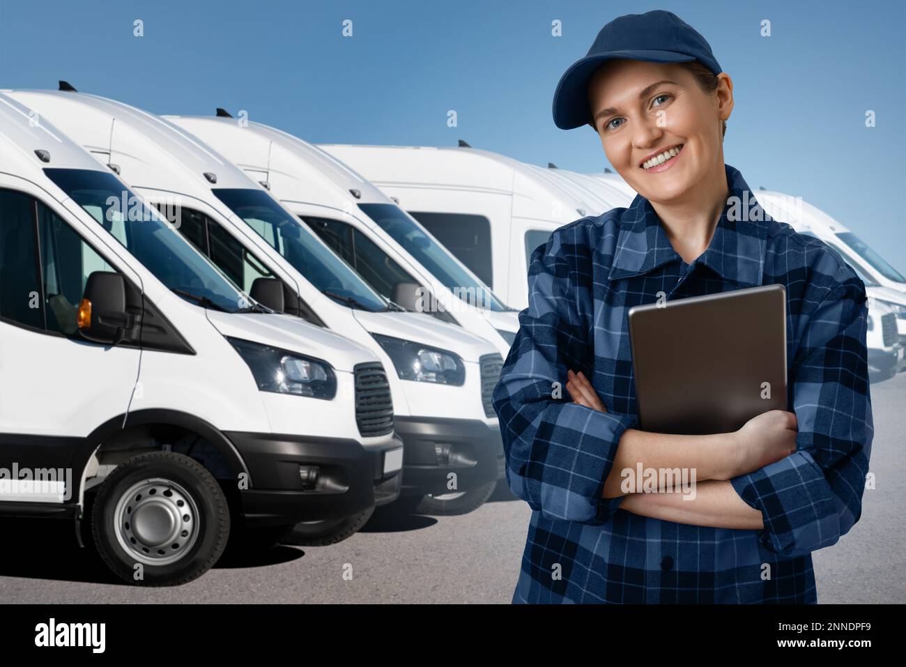 Fleet of vans hi-res stock photography and images - Alamy