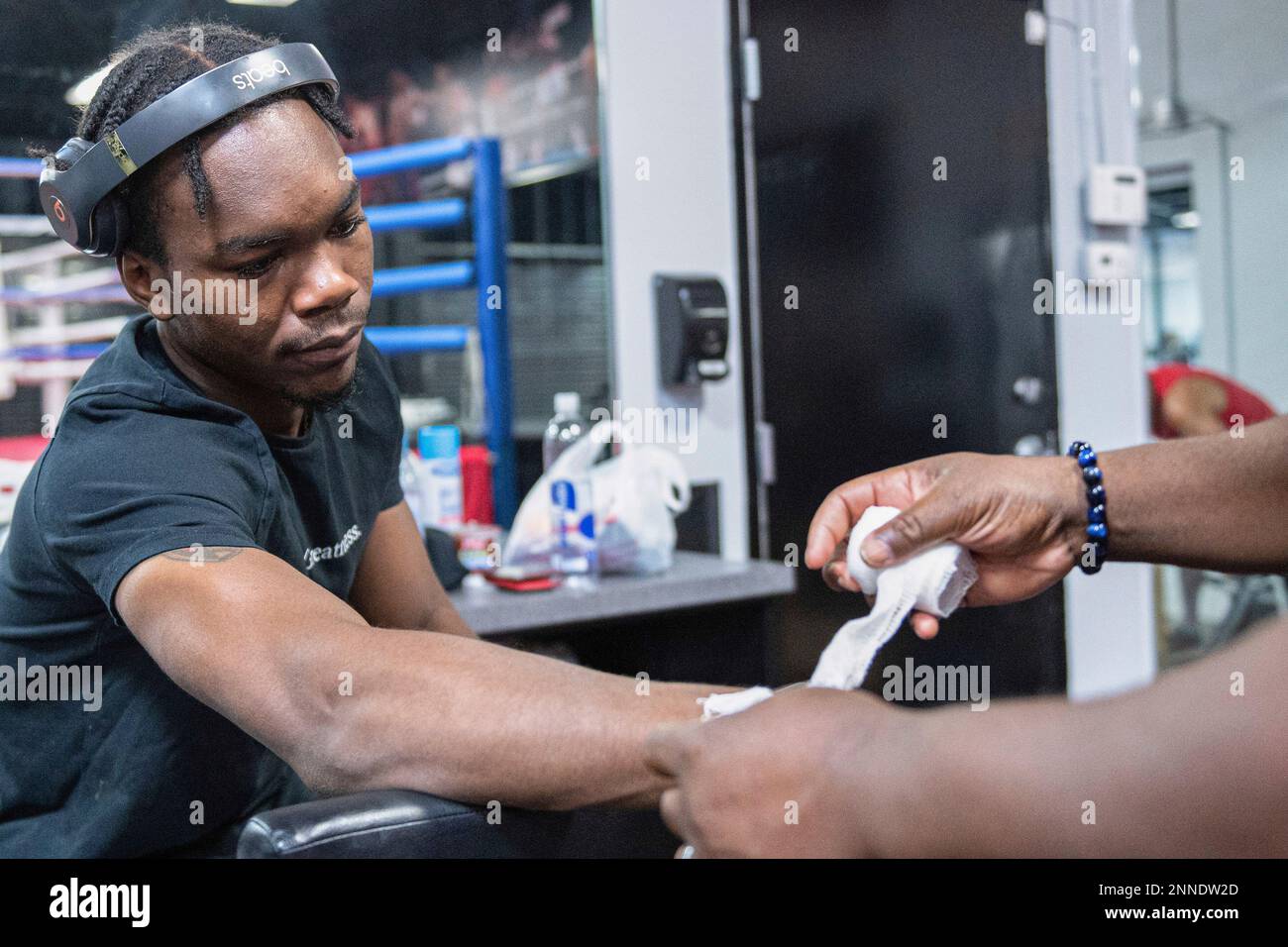 Evan Holyfield, son of former heavyweight boxing champion Evander ...