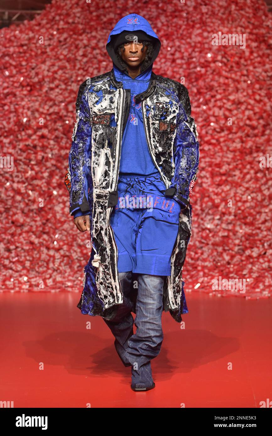 Diesel fashion show catwalk at Milan Fashion Week, women fall winter ...