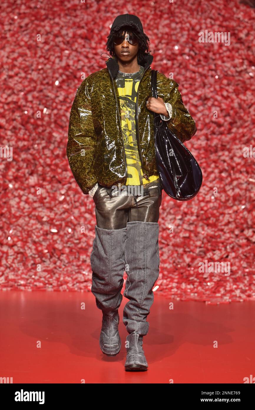 Diesel fashion show catwalk at Milan Fashion Week, women fall winter ...