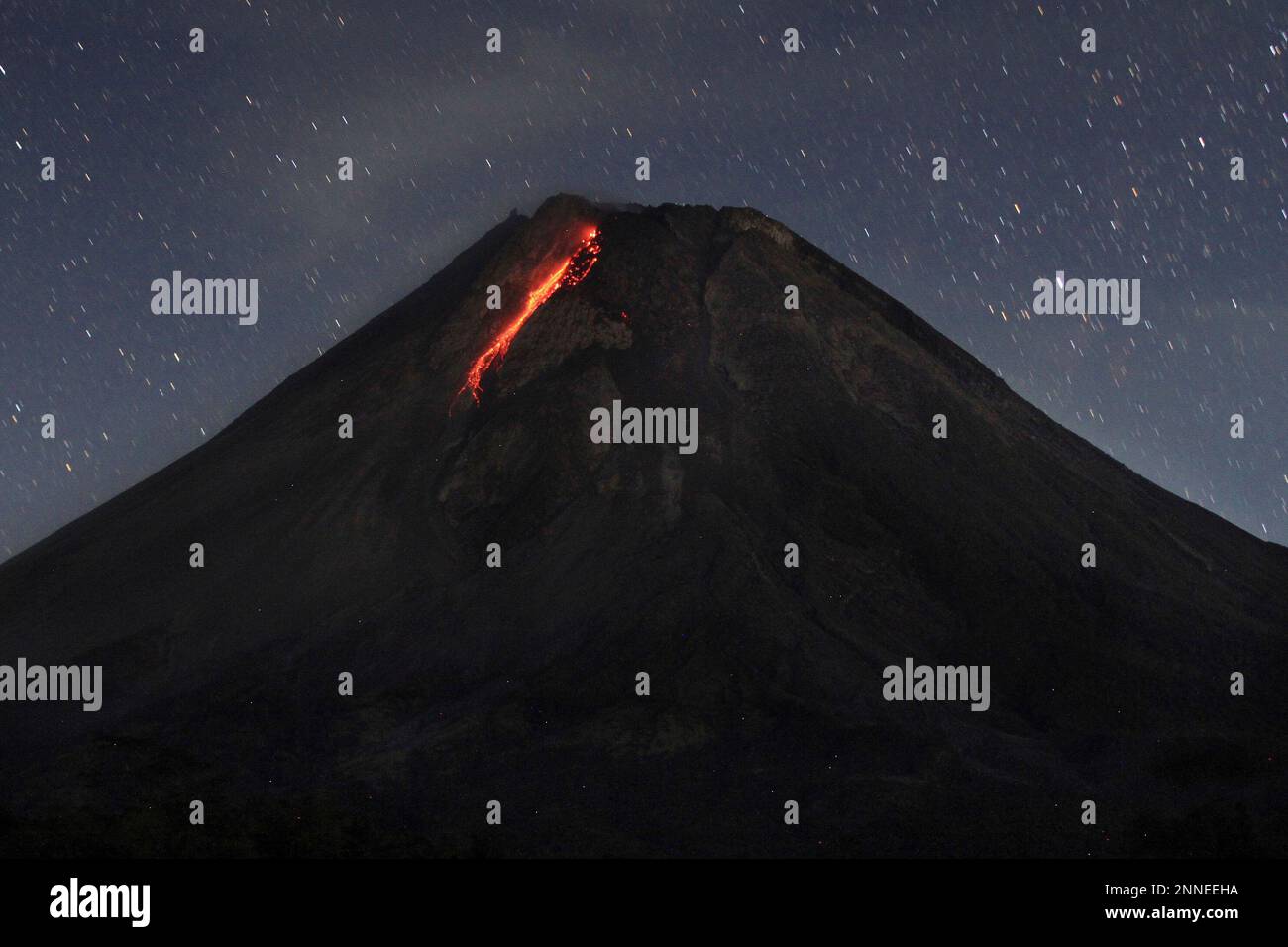 Lava flows down from the crater of Mount Merapi, Indonesia's most ...