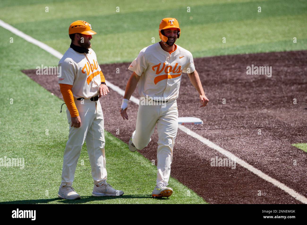 Tennessee Volunteers first baseman Luc Lipcius (40) in action against ...