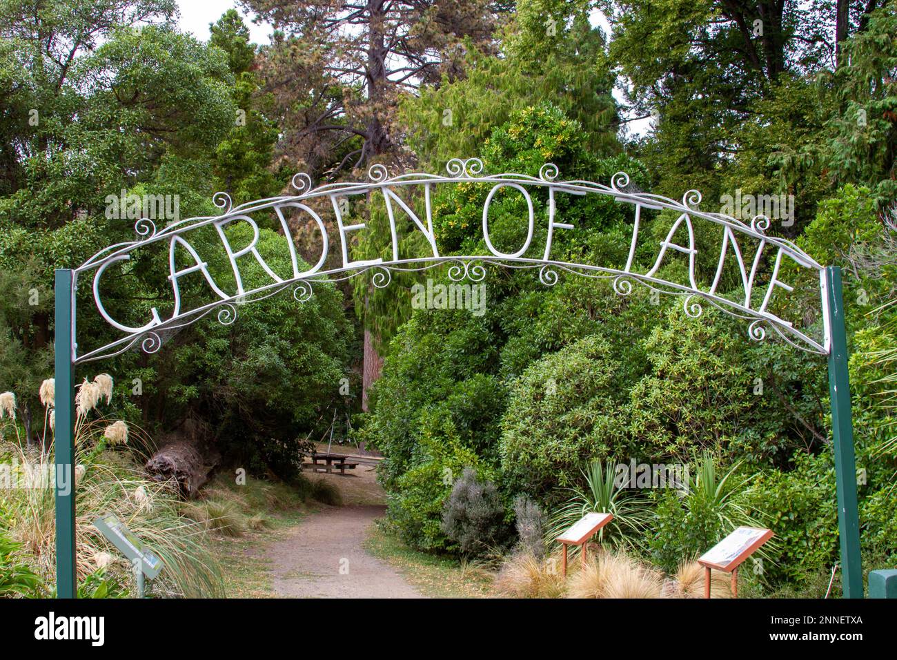 Garden of tane hi-res stock photography and images - Alamy
