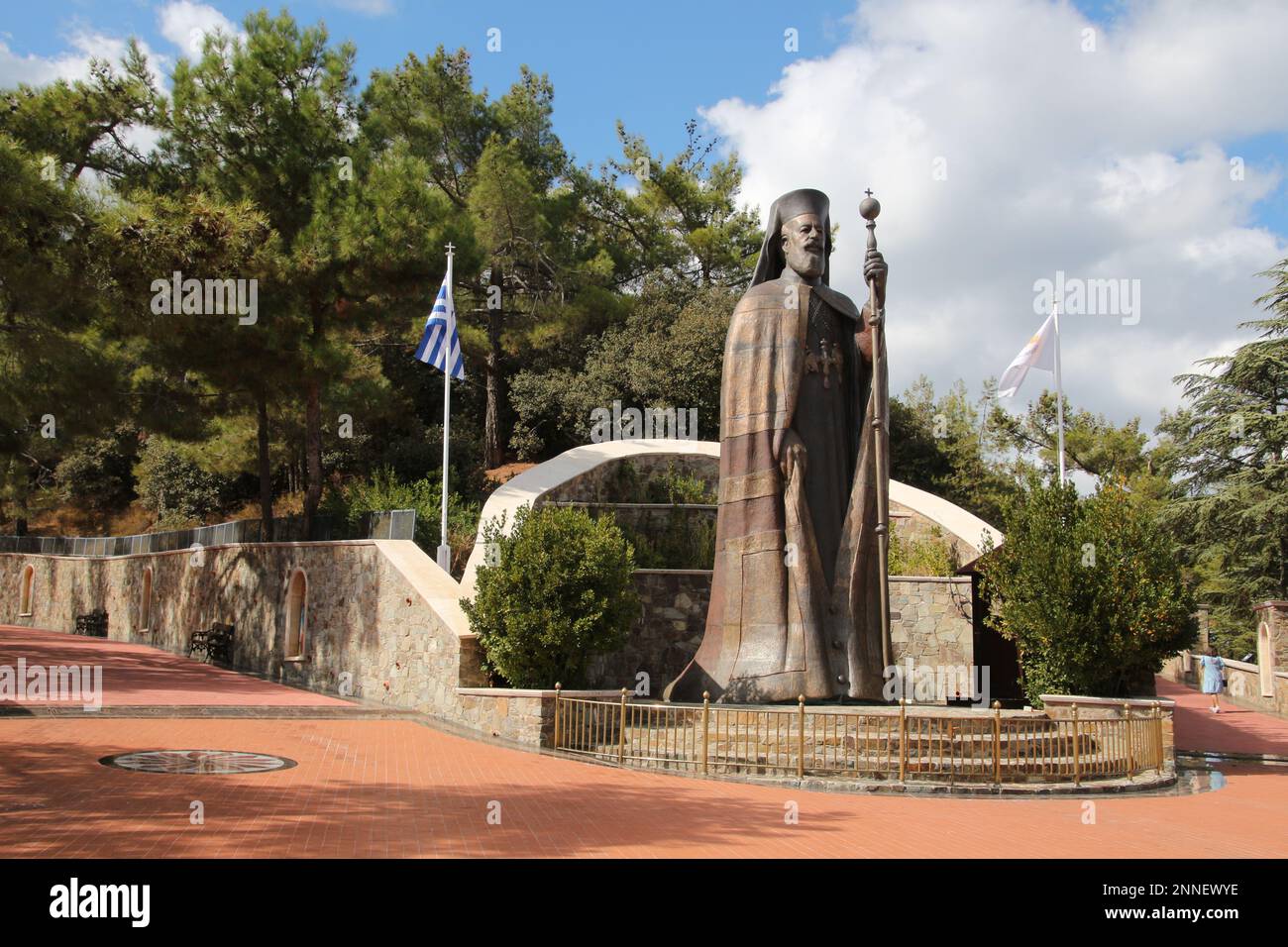 Statue of Archbishop Makarios III, Cyprus Stock Photo - Alamy