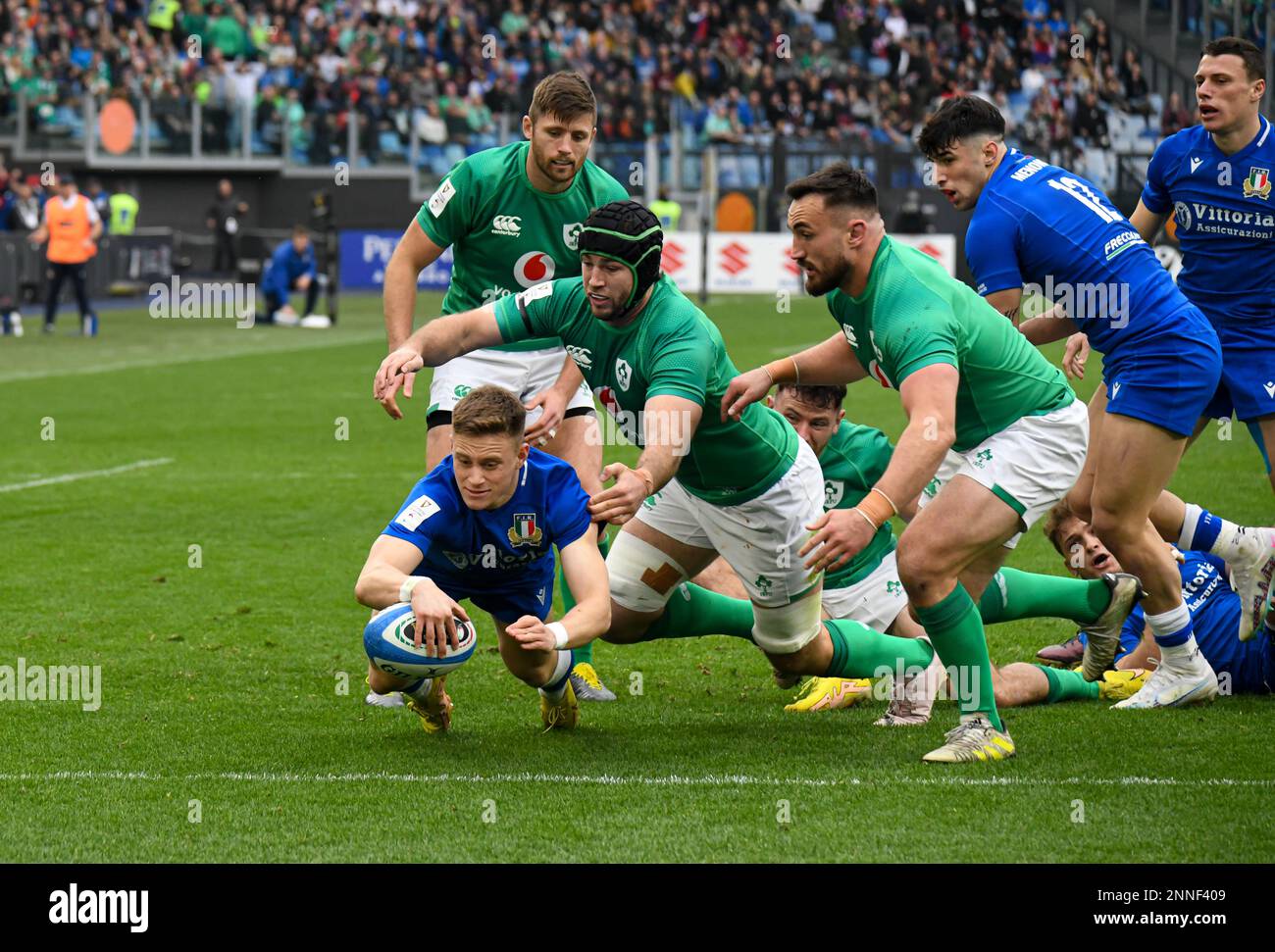 Olympic score hi-res stock photography and images - Alamy