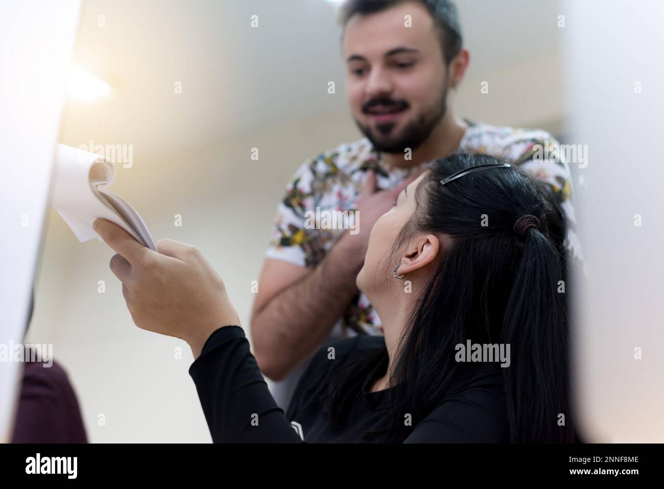 Young women students in computer lab hi-res stock photography and ...