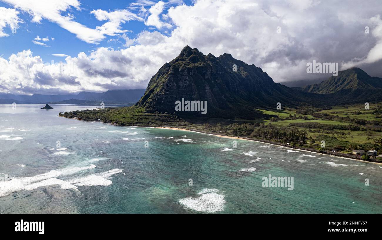 Ka'a'awa Beach & Ka'a'awa Valley Mountain Coastline.Aerial view Stock ...