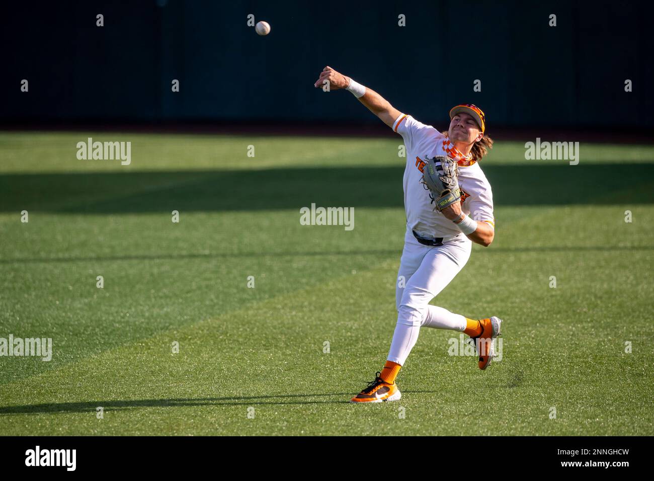 Tennessee Volunteers outfielder Jordan Beck (27) warms up prior to the ...